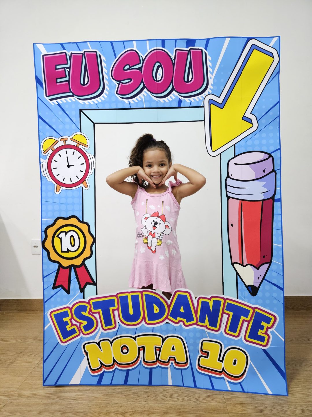 MOLDURA GIGANTE – EU SOU ESTUDANTE NOTA 10 – Atividades Educativas Tio ...